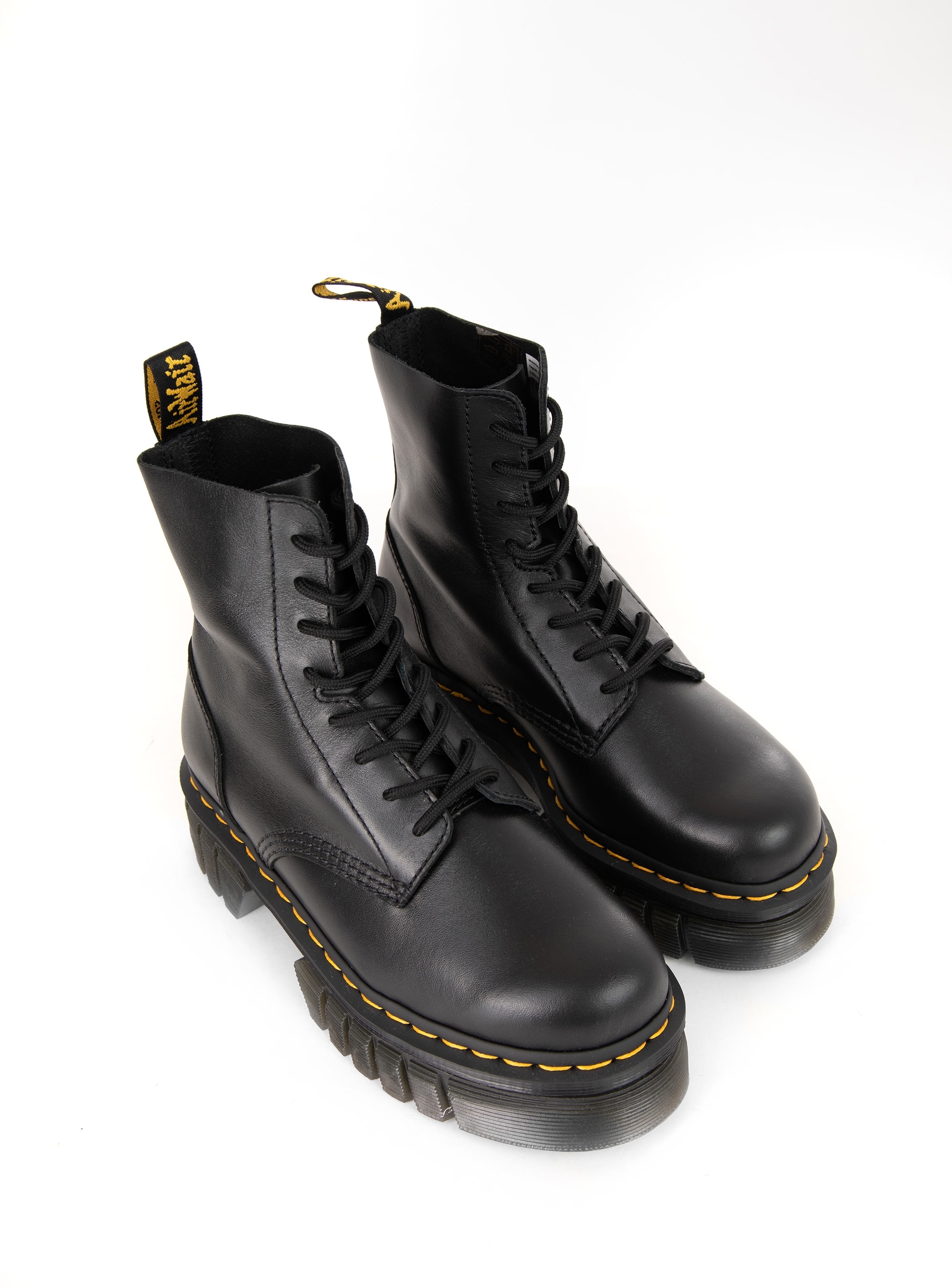 Dr Martens Audrick 8-Eye Boot Nappa Lux Platform Boots