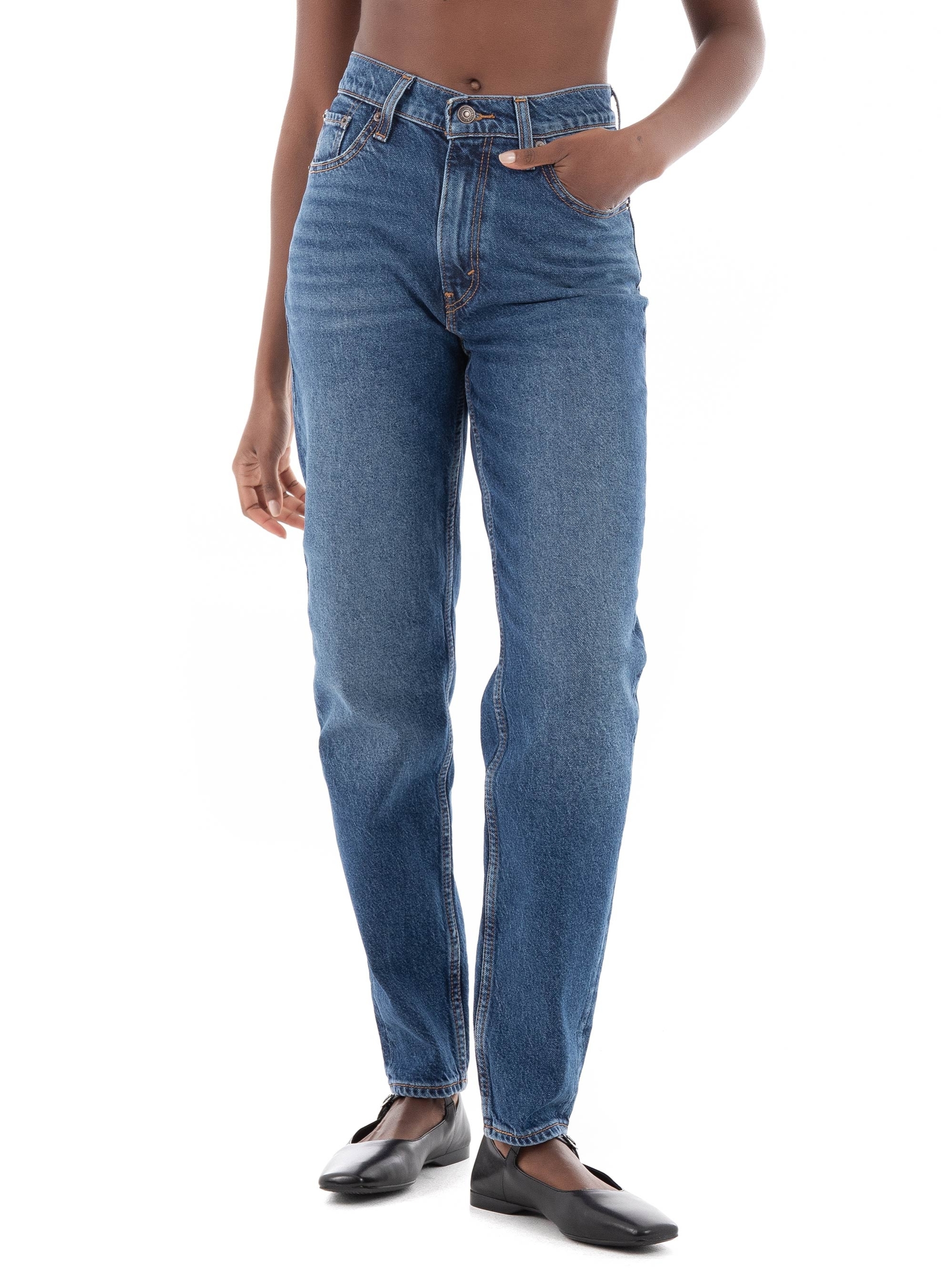 Levis 80s Mom Jeans